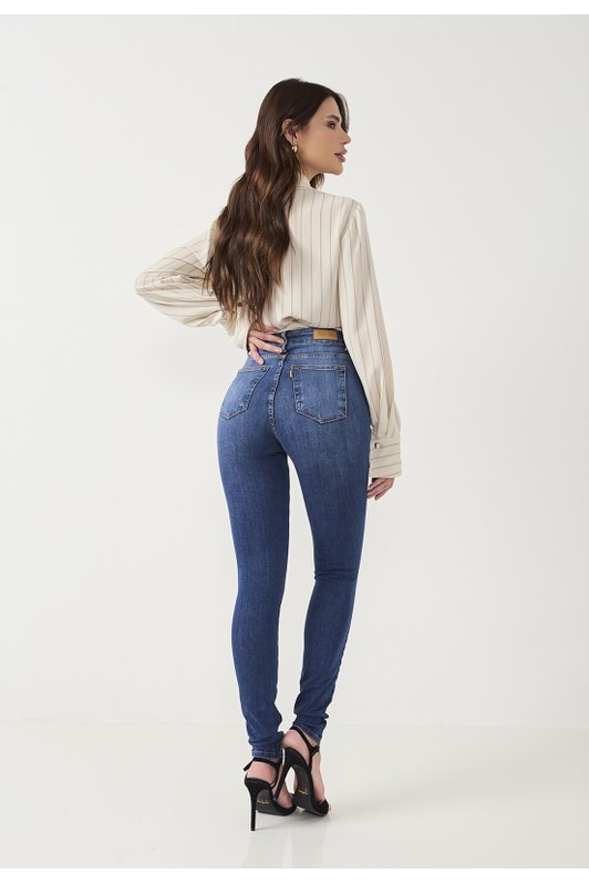 Calça Jeans Feminina Skinny Tradicional Cintura Média - DZ20823